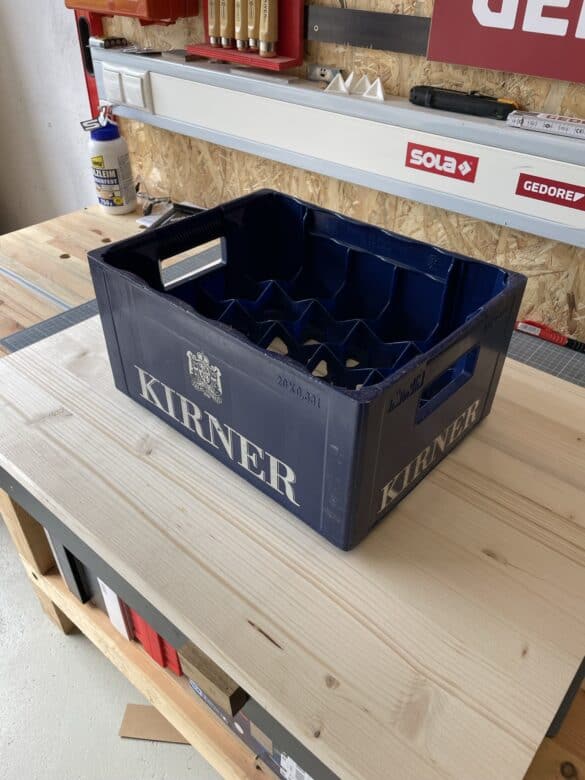 Bierkasten Stehtisch selber bauen
