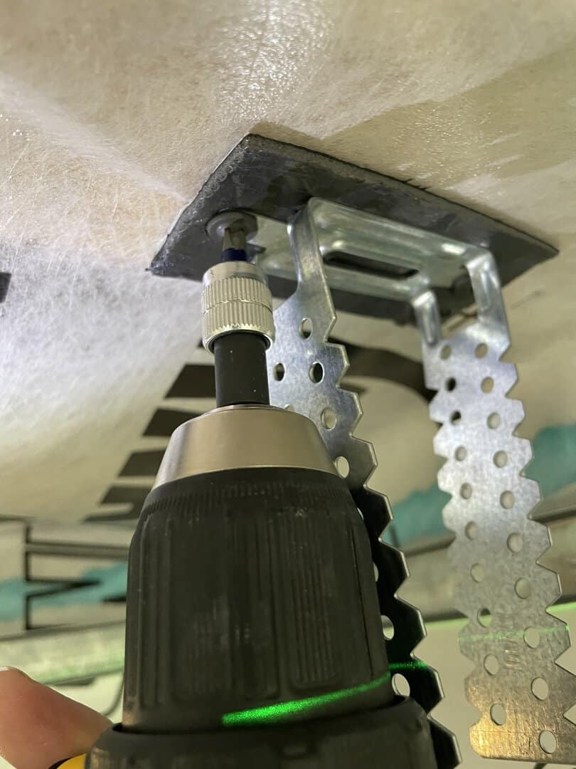 Decke Ahängen: Anleitung zum selbst machen!